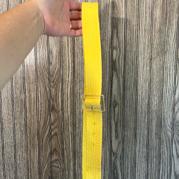 Isaac Mizrahi | Accessories | Isaac Mizrahi Bright Yellow Clear Buckle ...